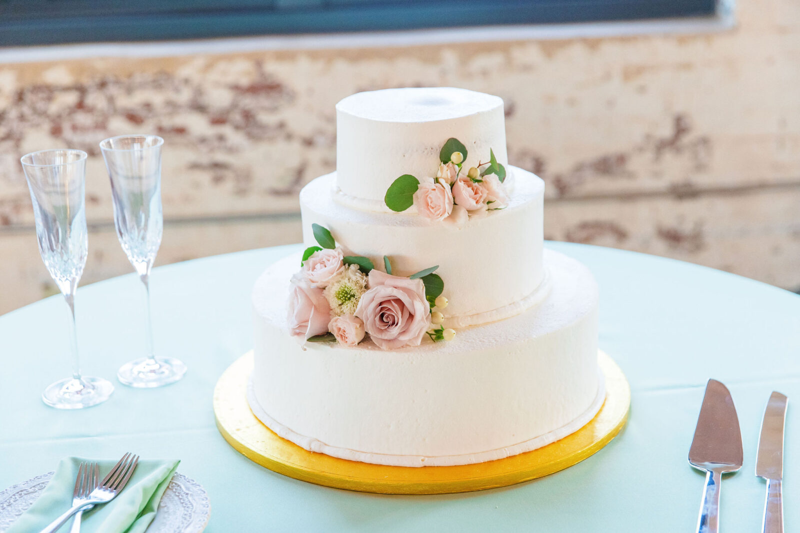 Jessica & Lee – Bethel UMC & The Cedar Room | Showit Blog