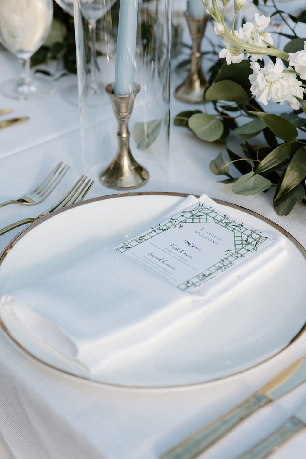 Caroline & Zach – The Gadsden House | Showit Blog